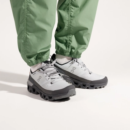 On Running Cloudwander Waterproof Glacier / Eclipse | Sneaker District