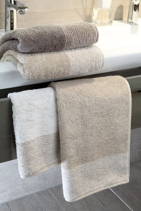 Handdoek Cawö Luxury Home Two-Tone Sand (Set van 3) | Badkamerstore