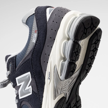 New Balance Unisex M2002RSF Eclipse Raincloud Graphite | Sneaker District