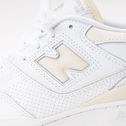 New Balance Woman BBW550BK White Linen | Sneaker District