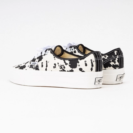 Vans Unisex LX Authentic 44 Cow Black/Marshmallow | Sneaker District
