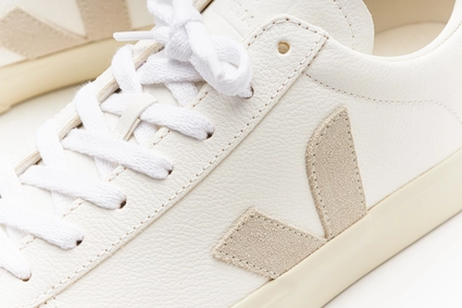 Veja Women's Campo Chrome Free Leather Extra White / Grey | Sneaker ...